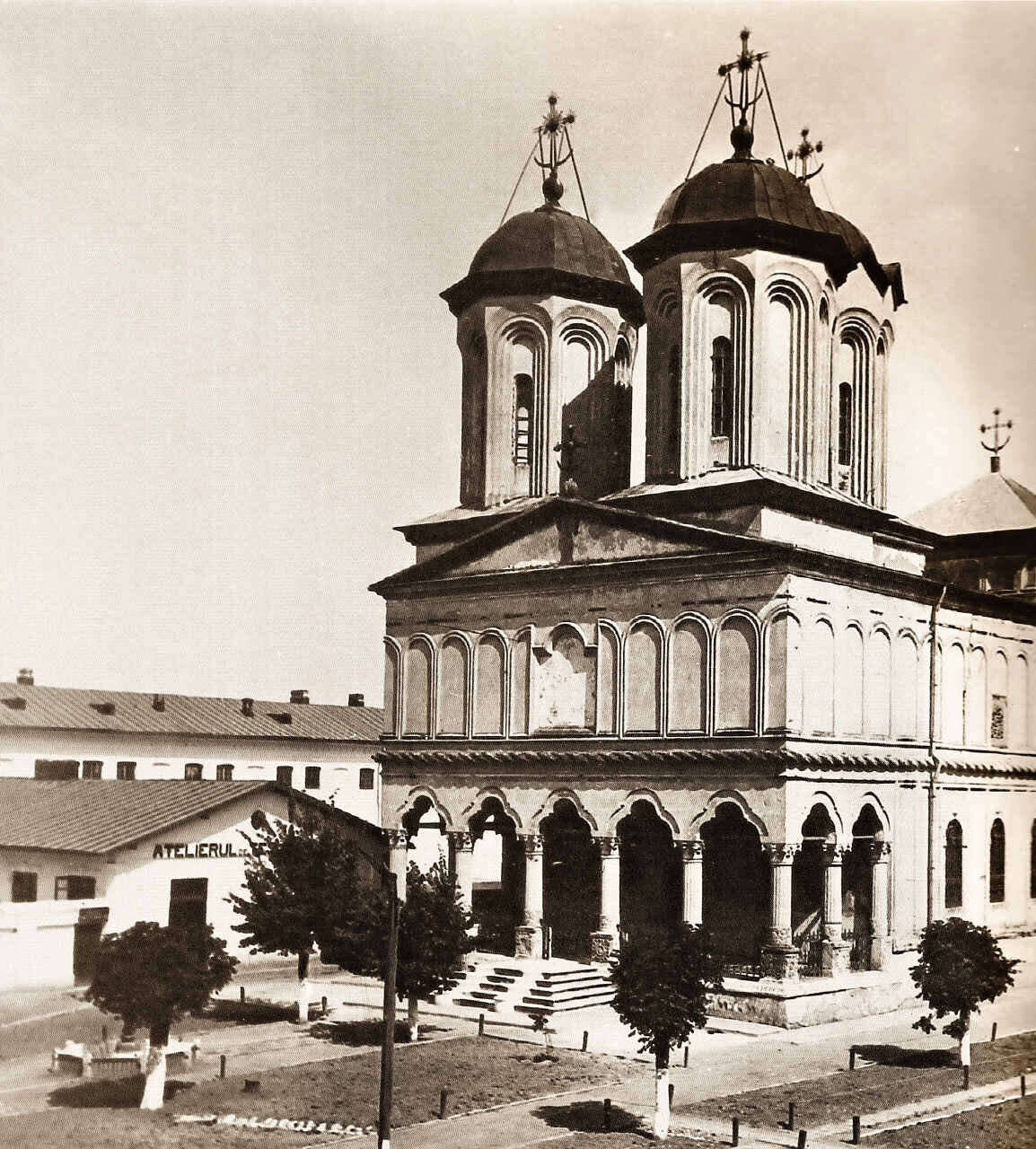 Mănăstirea Văcărești, un tezaur risipit